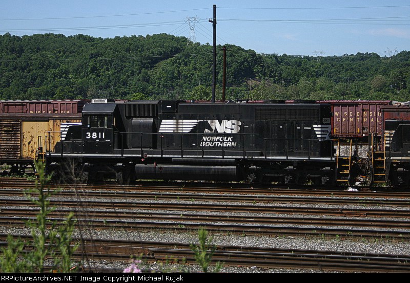 NS 3811